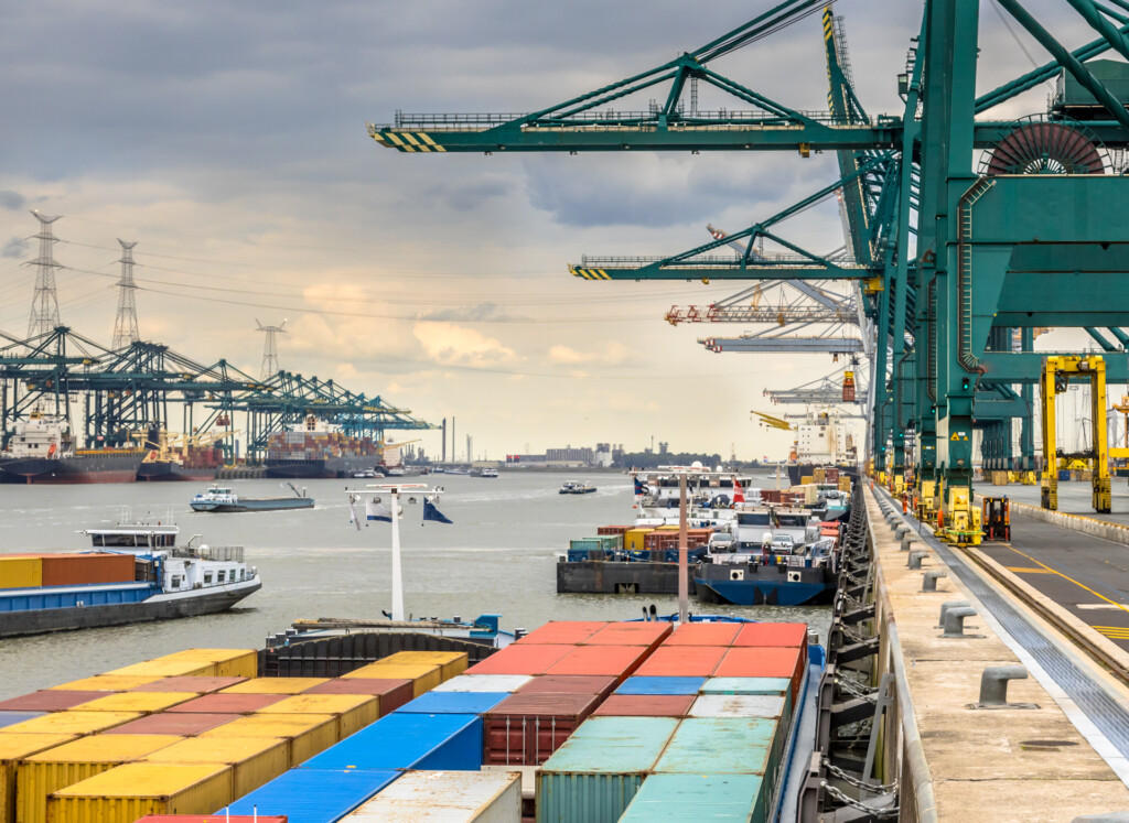 CROSS TRADE: WHAT IT IS AND WHAT ADVANTAGES IT HAS